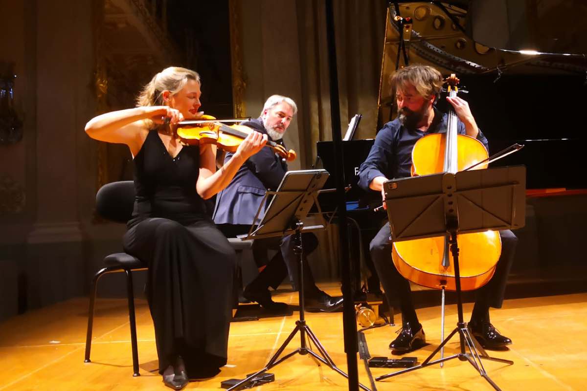 Atos Trio 2024 - veveglass