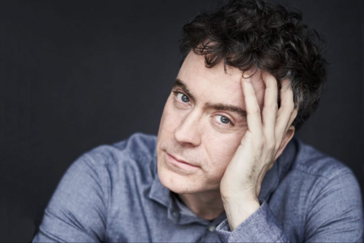 Paul Lewis - veveglass